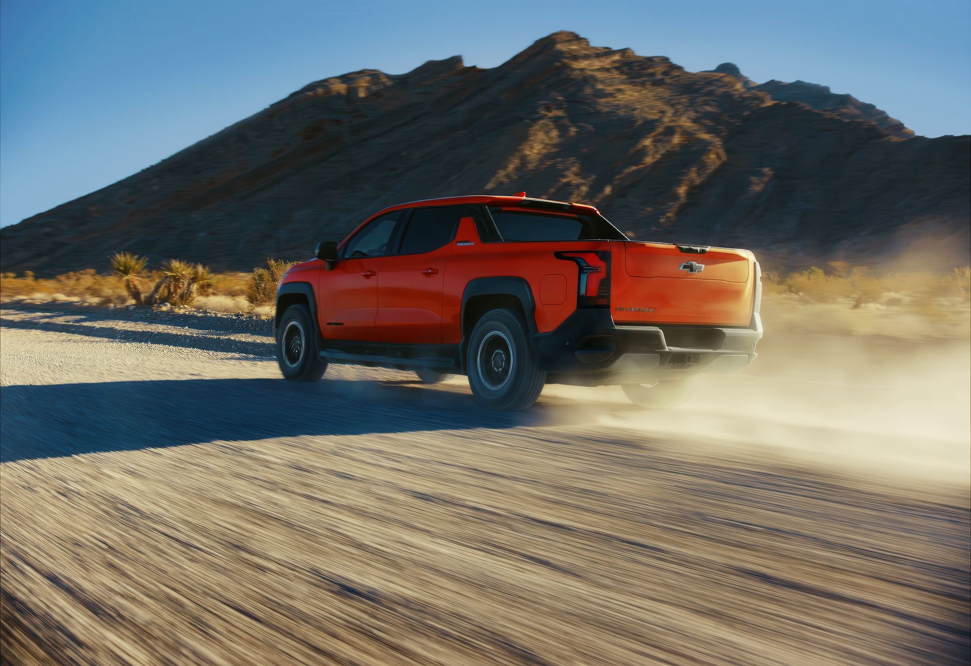 Chevrolet Silverado EV Trail Boss Extended Range 2026 - Electric Pickup ...