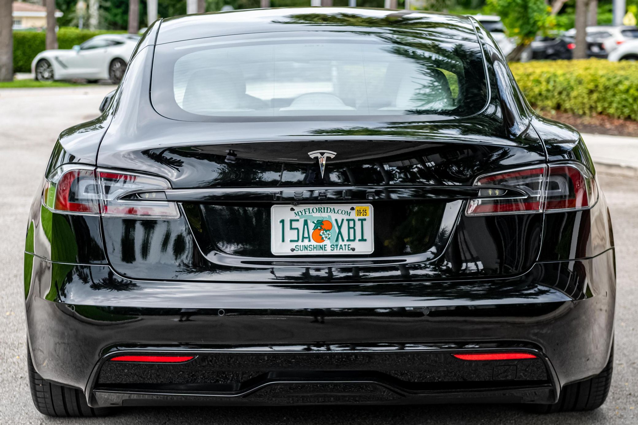 Tesla Model S Dual Motor 2026 - Electric Liftback Global Overview ...