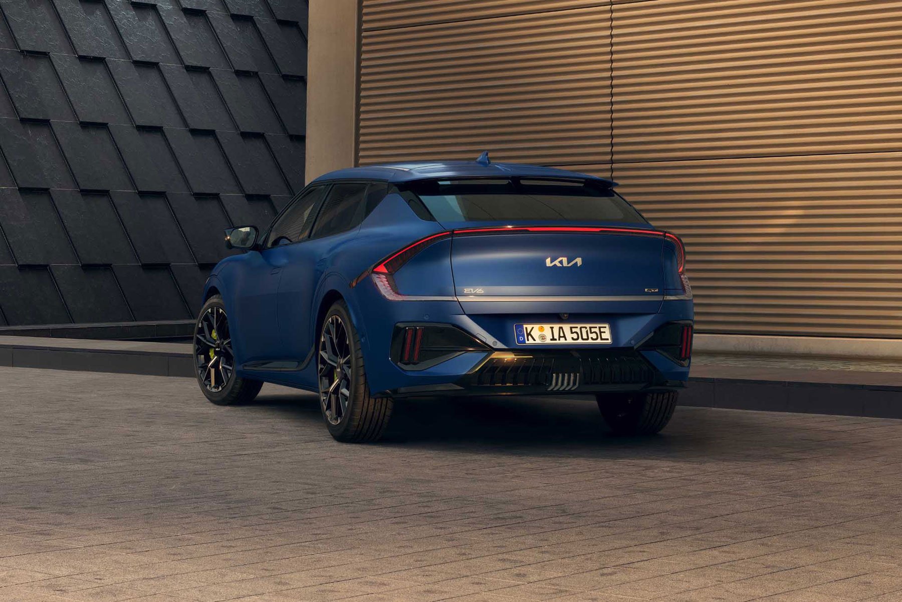 Kia EV6 GT 2025 - Electric SUV Global Overview | Green Cars Compare