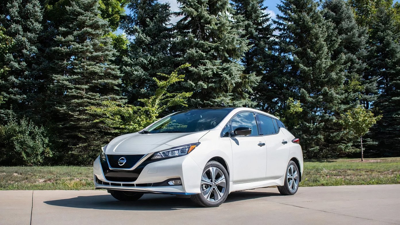 Nissan Leaf 62 kWh 2022 - EV Full Specs USA | Green Cars Compare