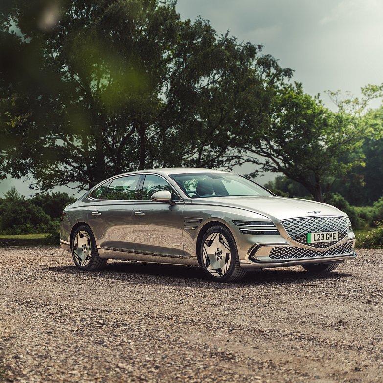 Genesis Electrified G80 AWD 2025 - EV Range Map USA | Green Cars Compare