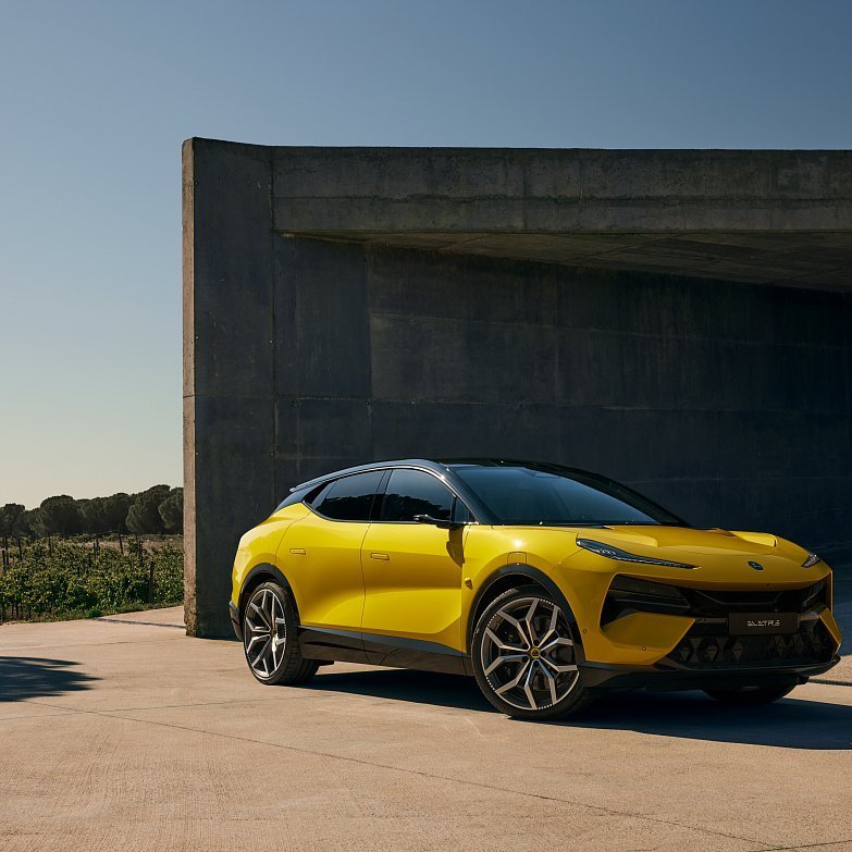 Lotus Eletre 600 2026 - Electric SUV Global Overview | Green Cars Compare