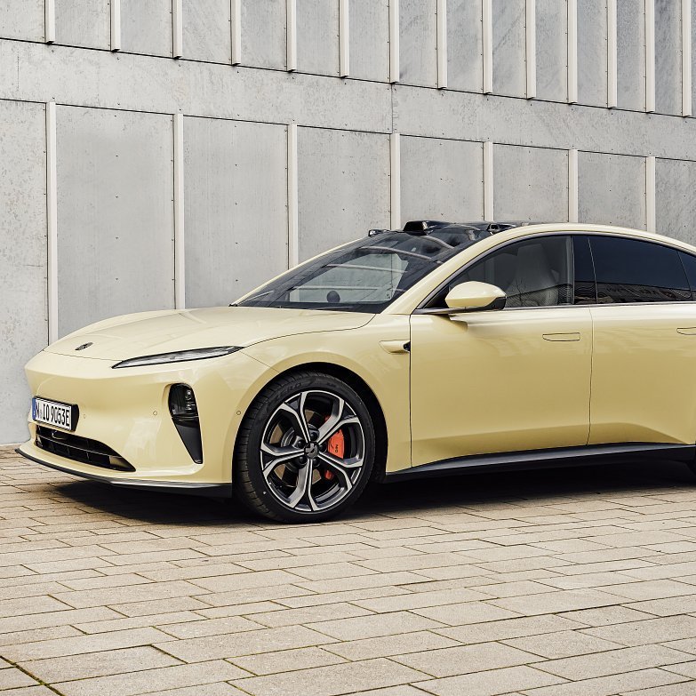 NIO ET5 Long Range 2025 - EV Range Map USA | Green Cars Compare