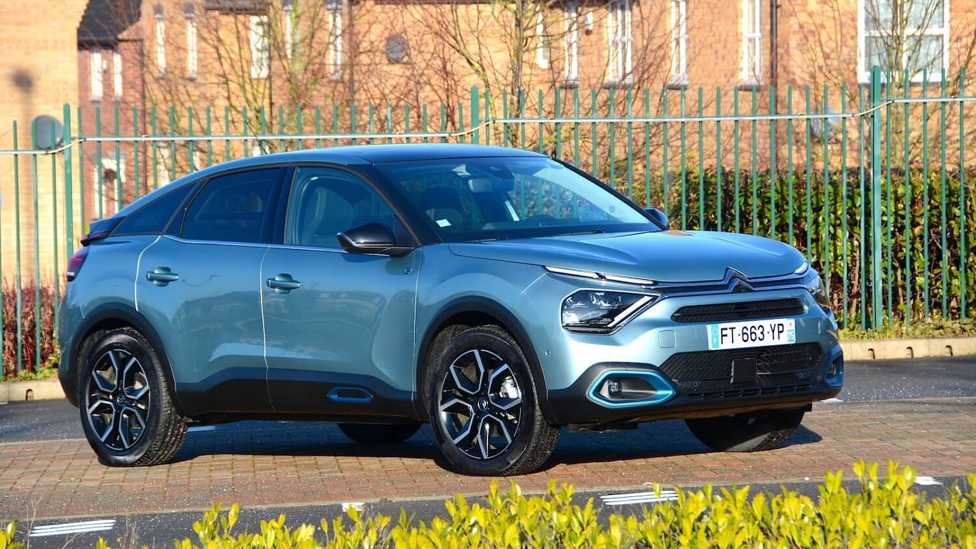 Citroën e-C4 54 kWh 2024 - Electric Hatchback USA Overview | Green Cars ...