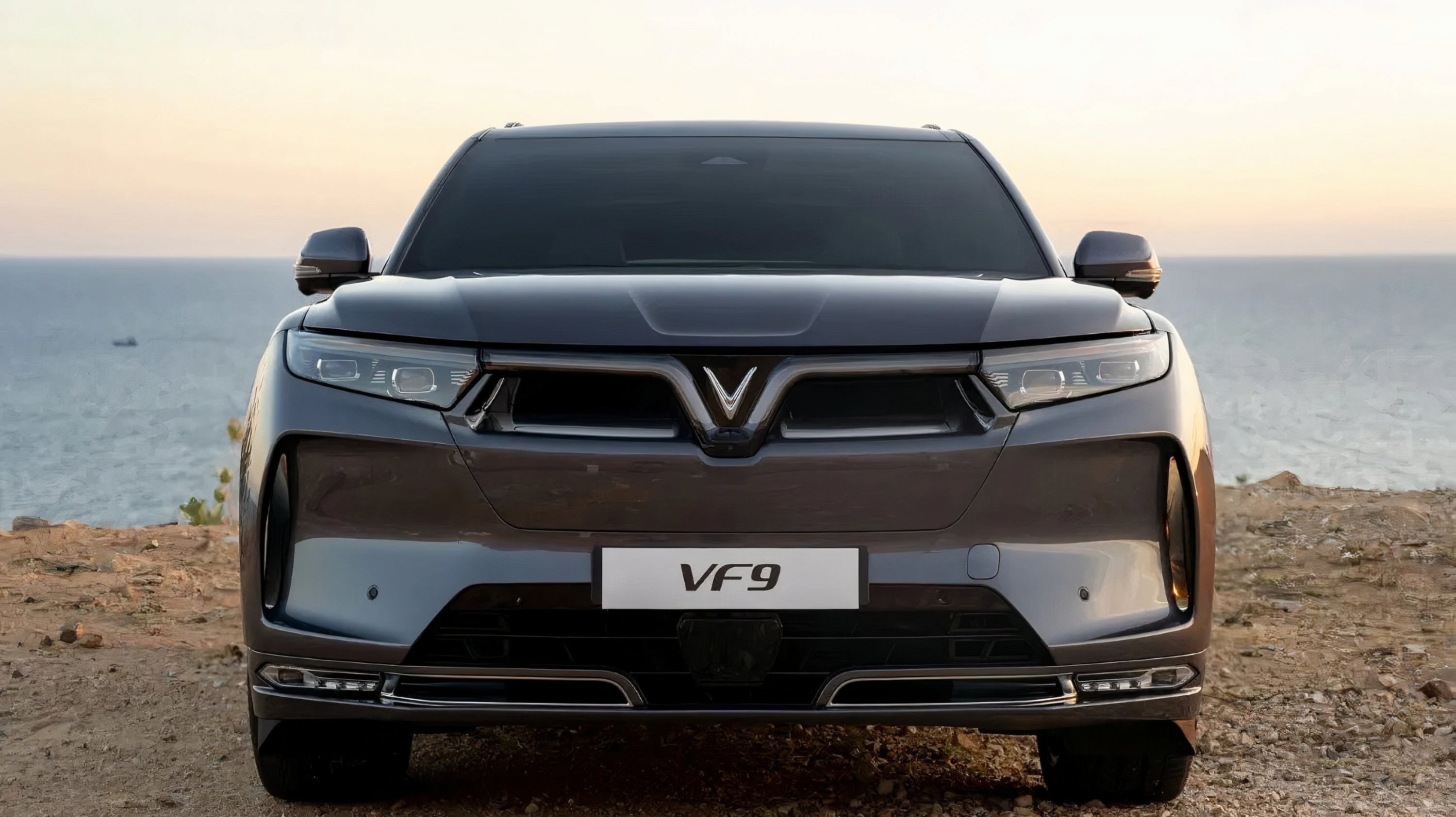 VinFast VF 9 Plus 2025 - Electric SUV Global Overview | Green Cars Compare