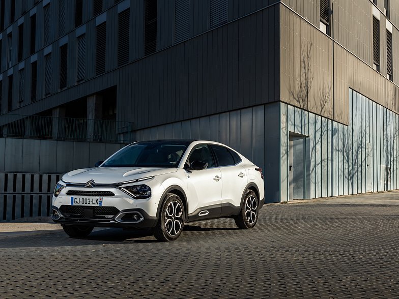 Citroën e-C4 X 54 kWh 2024 - Discussion Global | Green Cars Compare