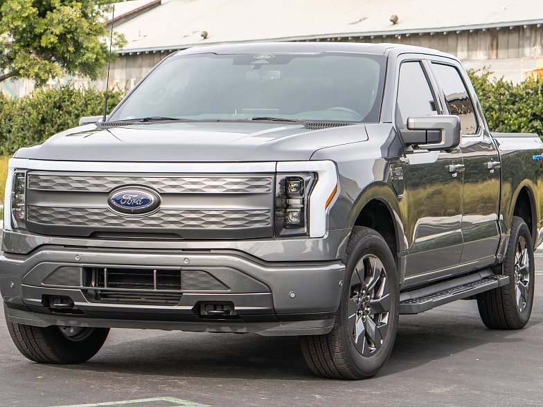 Ford F-150 Lightning Extended Range 2026 - Electric Pickup USA Overview ...