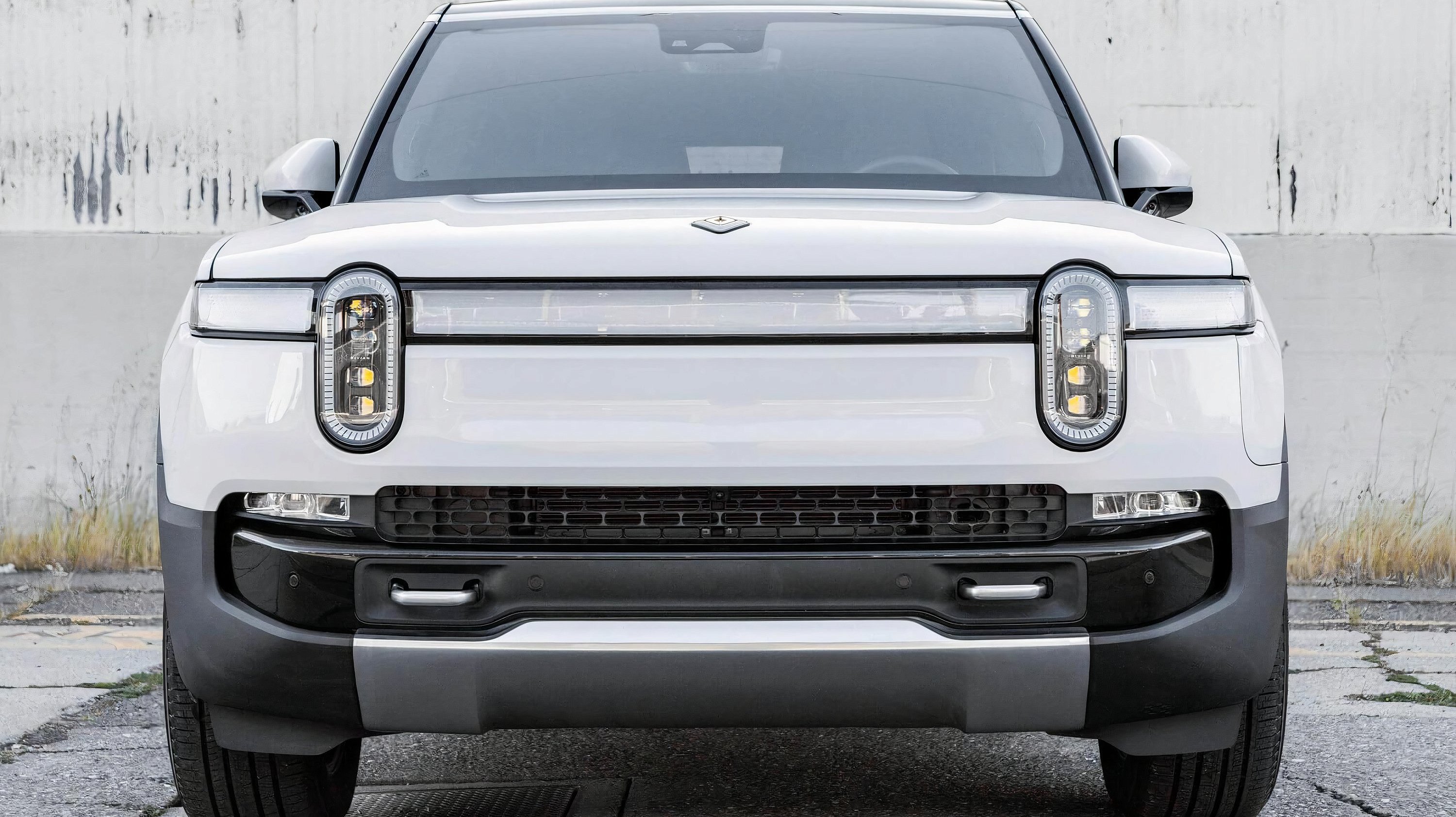 Rivian R1S Quad-Motor Large 2024 - Electric SUV Global Overview | Green ...